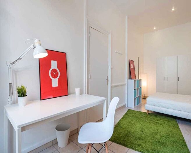 Appartement à louer - Presquîle, Centre ville, Cordeliers, Lyon ème arrondissement - 3 pièces - 6 chambres