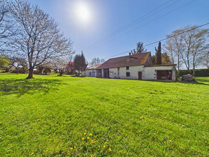 Maison à vendre - Bouteilles-Saint-Sébastien - 8 pièces - 4 chambres