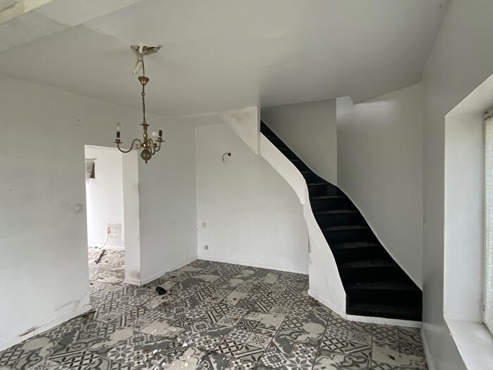 Maison à vendre - Hesdigneul-lès-Boulogne - 3 pièces - 2 chambres