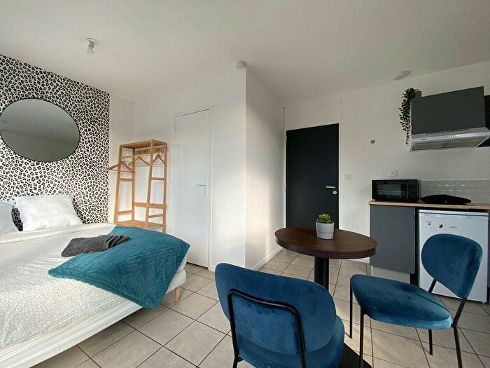 Kerfeunteun, Quimper : Appartement 1 pièce à louer