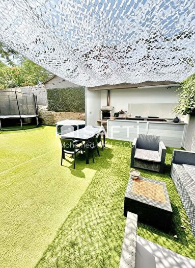 Appartement à vendre - Marseille e , Sainte-Marthe - 4 pièces - 3 chambres