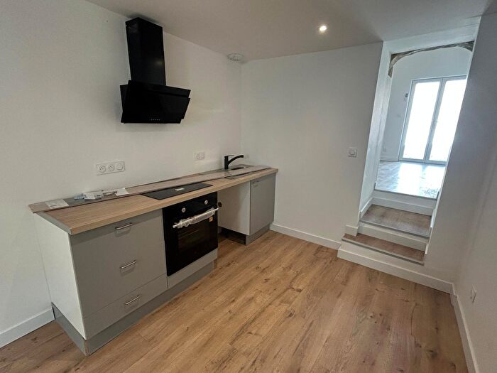 Maison 3 pièces à Thouars, à louer