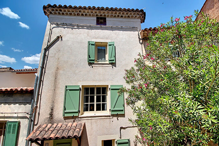 Entrecasteaux : Maison 3 pièces à vendre