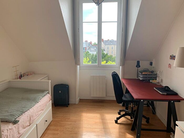 Appartement à louer - Nantes, Hauts-Pavés, Saint-Pasquier, Saint-Félix, Université - 1 pièce