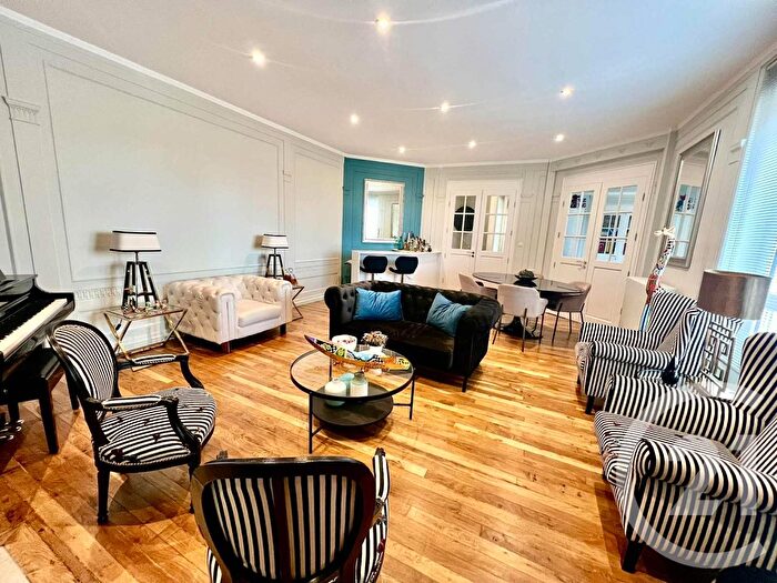 Appartement à vendre - Boulogne-sur-Mer - 5 pièces - 3 chambres