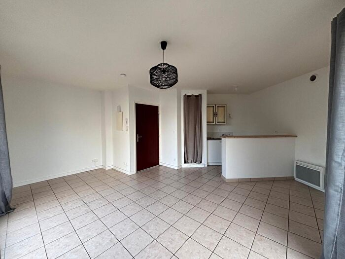 Appartement à louer - Orléans, Saint-Vincent, Pasteur - 2 pièces - 1 chambre