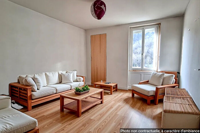 Appartement à vendre - Châtel-Guyon - 3 pièces - 2 chambres