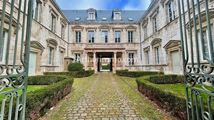 Appartement à vendre - Dijon, Centre-ville - 4 pièces - 3 chambres