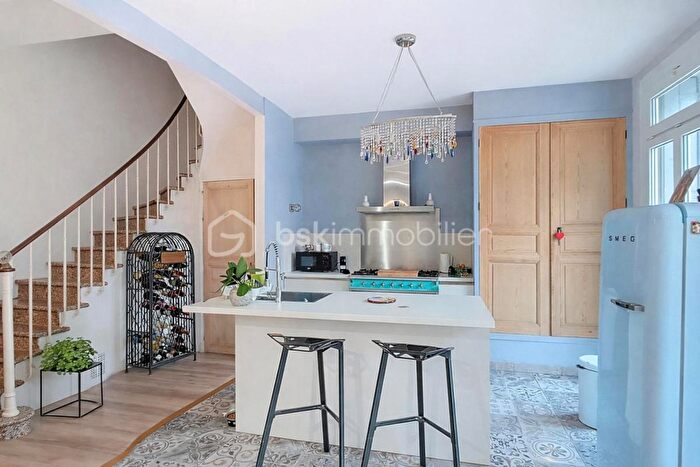 Maison à vendre - Ille-sur-Têt - 7 pièces - 4 chambres