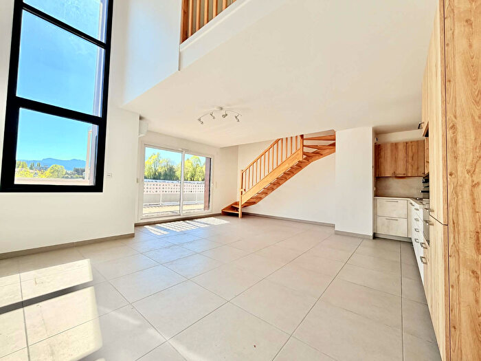 Voiron, Centre-ville, Gare - Appartement 5 pièces à vendre