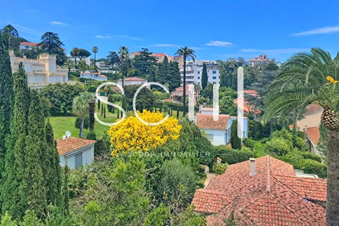 Appartement à vendre - Cannes, Croix des Gardes - 3 pièces - 2 chambres