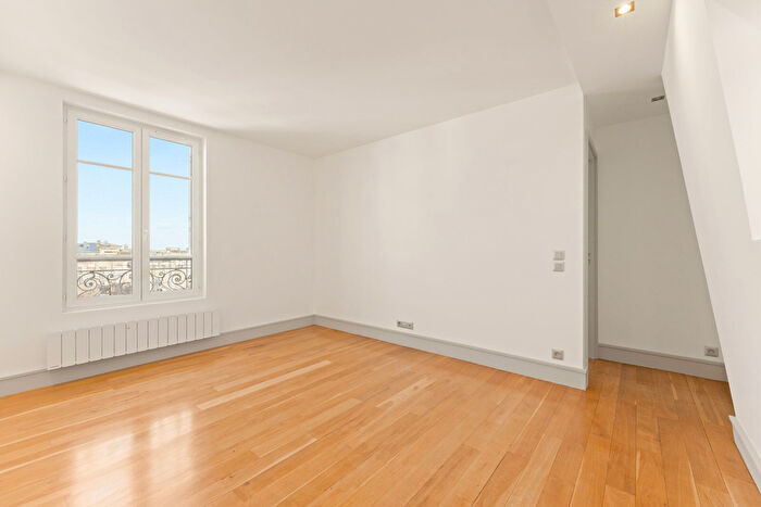 Paris 19ème, Porte de la Villette : Appartement 2 pièces à vendre