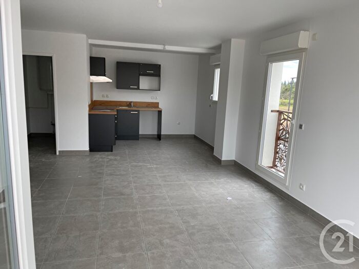 Saint-Cyprien, Le Collège : Appartement 3 pièces à louer