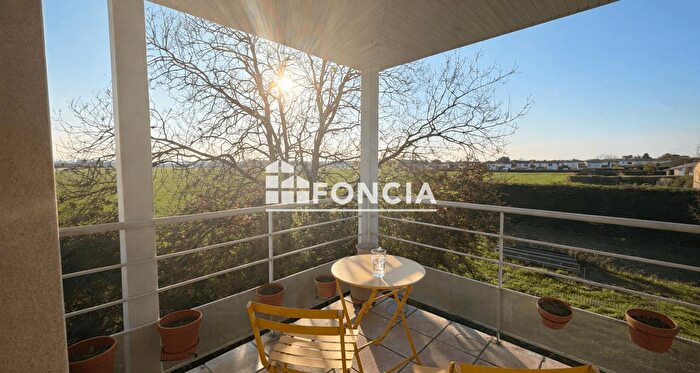Appartement à vendre - Gratentour - 2 pièces - 1 chambre