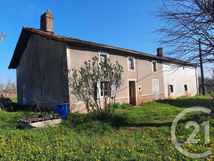 Maison à vendre - Clussais-la-Pommeraie - 2 pièces - 1 chambre
