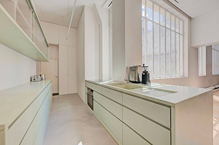 Odéon, Paris 6ème arrondissement - Appartement 5 pièces à louer