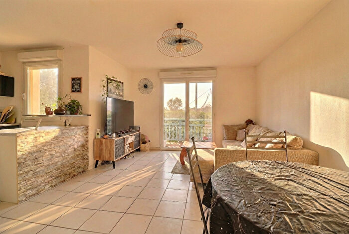 Appartement à vendre - Cavignac - 3 pièces - 2 chambres