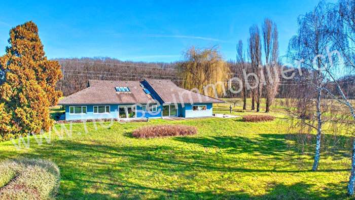 Maison à vendre - Veigy-Foncenex - 9 pièces - 6 chambres