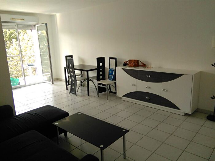 Appartement à louer - Bègles - 2 pièces - 1 chambre