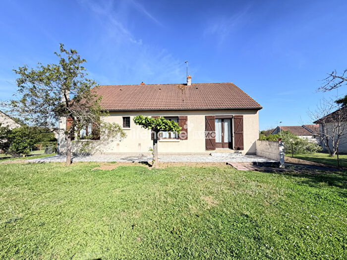 Neuvy-Saint-Sépulchre : Maison 4 pièces à vendre