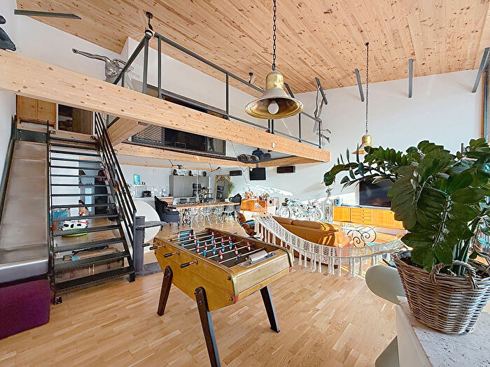 Maison à vendre - Meximieux - 5 pièces - 4 chambres