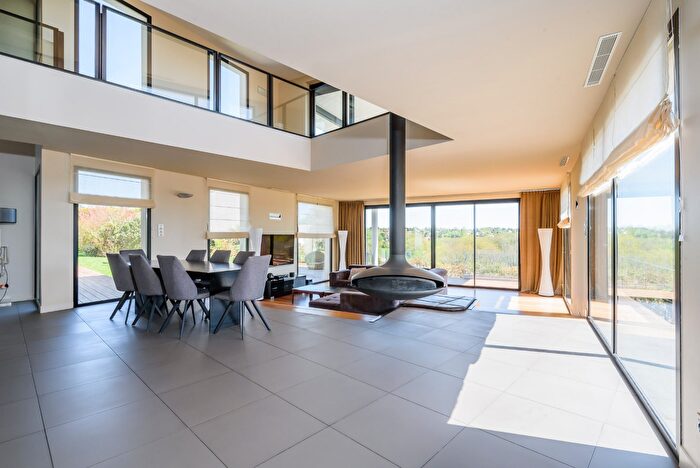 Maison à louer - Toulouse - 10 pièces - 8 chambres