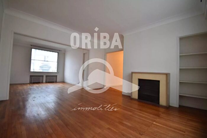 Appartement à louer - Nantes, Centre-ville - 4 pièces - 3 chambres