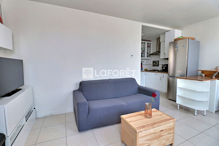 Appartement 2 pièces à Vitry-sur-Seine, Paul Forment, La Ferme, à vendre