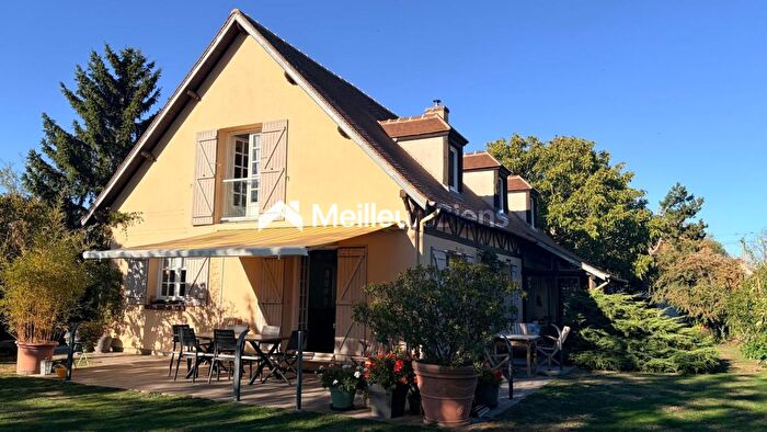 Saint-Georges-sur-Eure - Maison 5 pièces à vendre