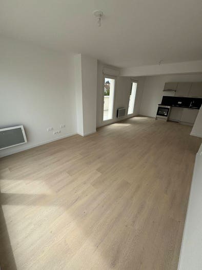 Sud Est, Amiens : Appartement 3 pièces à louer