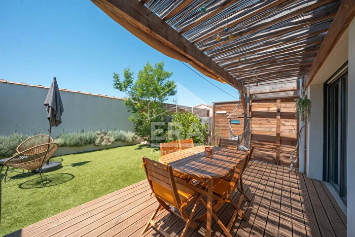 Maison 5 pièces à Simiane-Collongue, à vendre
