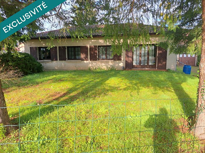 Maison 5 pièces à vendre à Roquefort