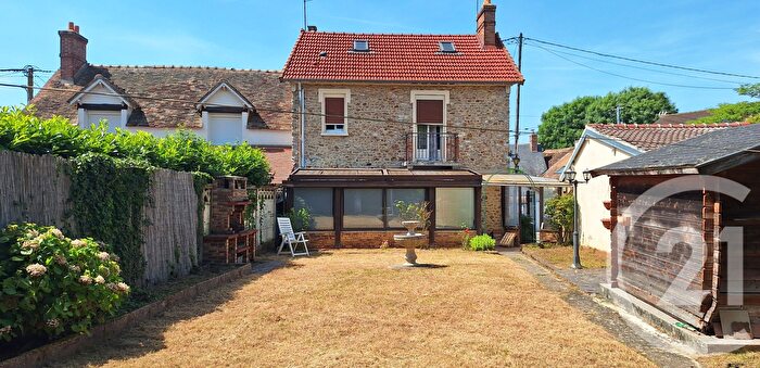 Maison 4 pièces à Sermaise, à vendre