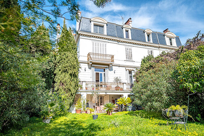 Appartement à vendre - Cannes, Pointe Croisette - 5 pièces - 3 chambres