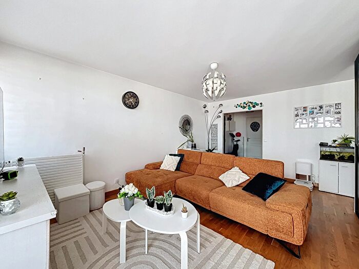 Appartement à vendre - Boissy-Saint-Léger, De Gaulle - 4 pièces - 3 chambres