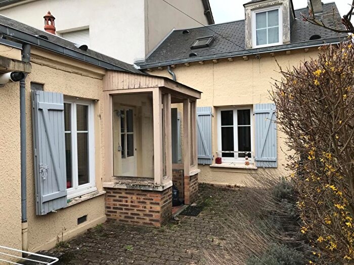 Maison 2 pièces à louer - Chartres, Hôtel Dieu, Grand Faubourg