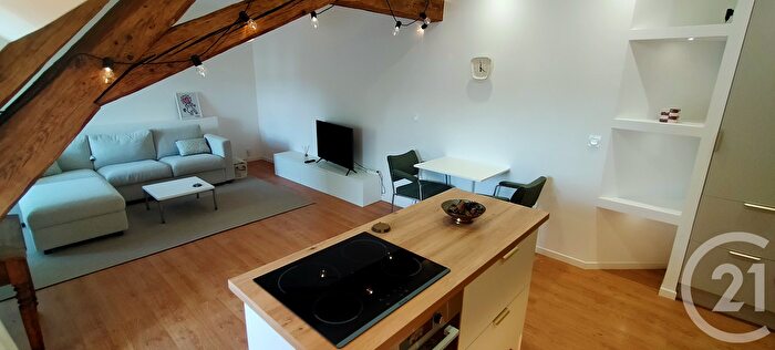 Lons-le-Saunier, Gare, Préfecture, Salines : Appartement 2 pièces à louer