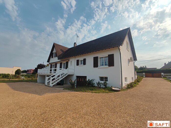 Maison à vendre - Myennes - 5 pièces - 3 chambres