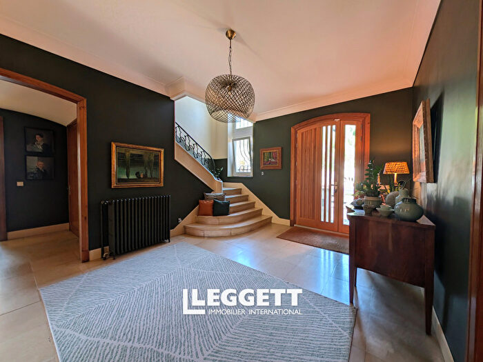 Maison à vendre - Mazamet - 10 pièces - 5 chambres