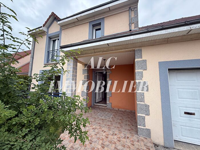 Maison à vendre - Cerisé - 5 pièces - 4 chambres
