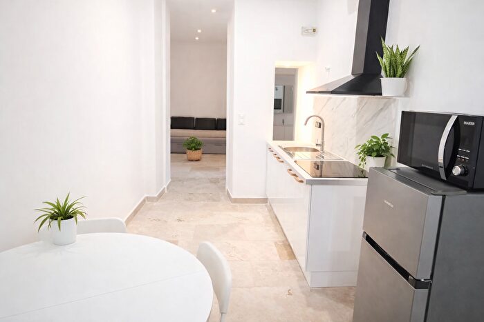 Appartement 2 pièces à louer - Bagnols-sur-Cèze, Capite