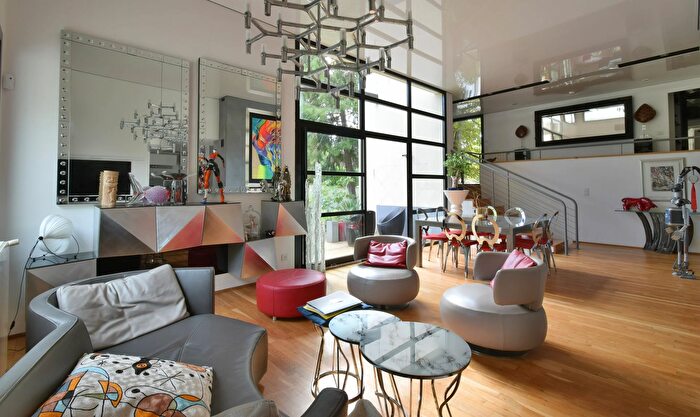 Maison 6 pièces à Pechbonnieu, à vendre