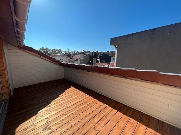 Appartement à louer - Saint-Étienne - 3 pièces - 1 chambre