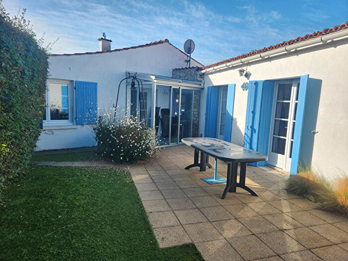 Maison à vendre - Saint-Georges-dOléron, Domino, Chaucre, Epinouses, Grand Cluseau, Coquettes - 4 pièces - 3 chambres