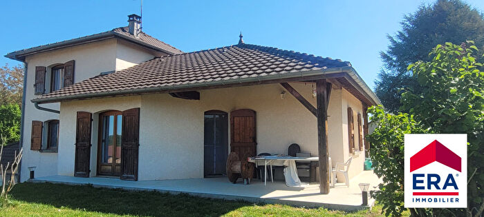 Saint-Clair-de-la-Tour : Maison 5 pièces à vendre