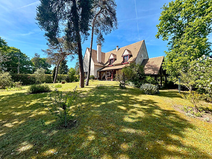 Maison 7 pièces à Verneuil-sur-Seine, Les Clairières, Les Renardières, à vendre