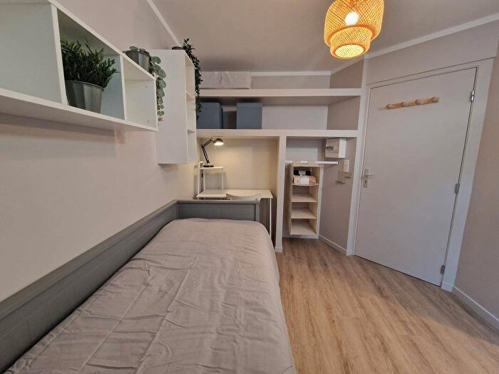 Appartement 1 pièce à Cernay Jamin-Jean Jaurès-Epinettes, Reims, à louer