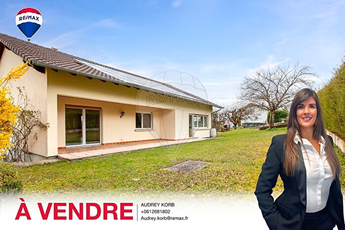 Maison à vendre - Leymen - 6 pièces - 4 chambres