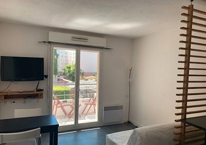 Marseille 5ème, Saint-Pierre : Appartement 1 pièce à louer