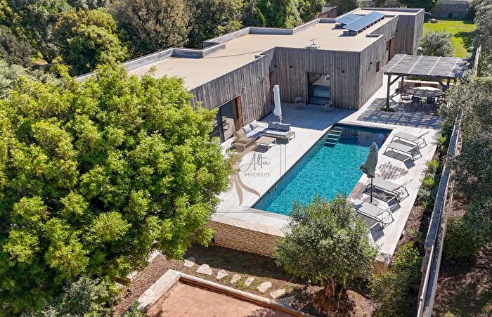 Maison 5 pièces à vendre à Bonifacio